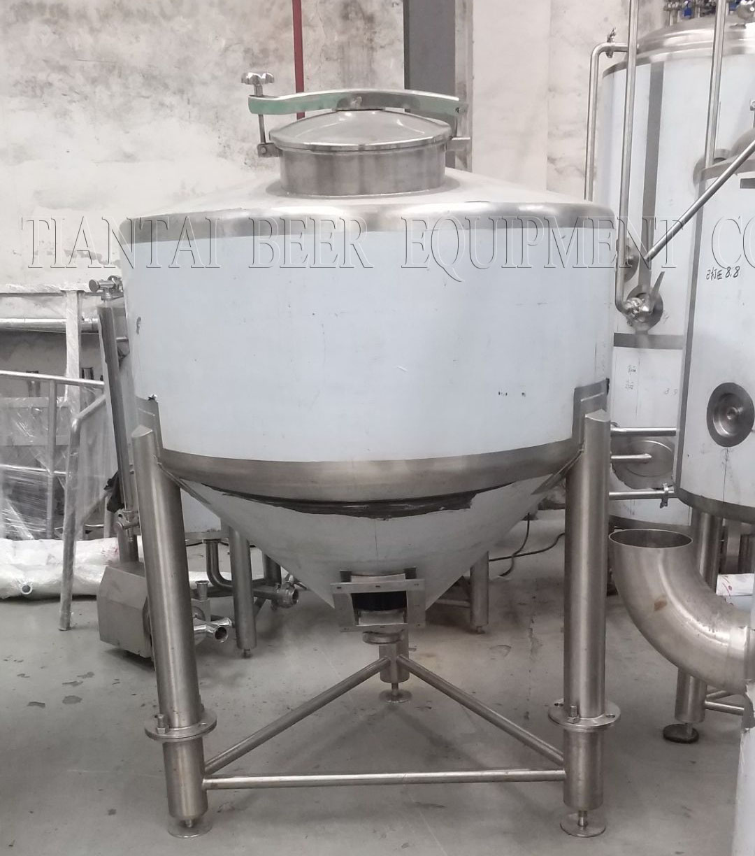 Spefical design for grist hopper | TIANTAI® 1-200hl Micro Beer Brewery ...